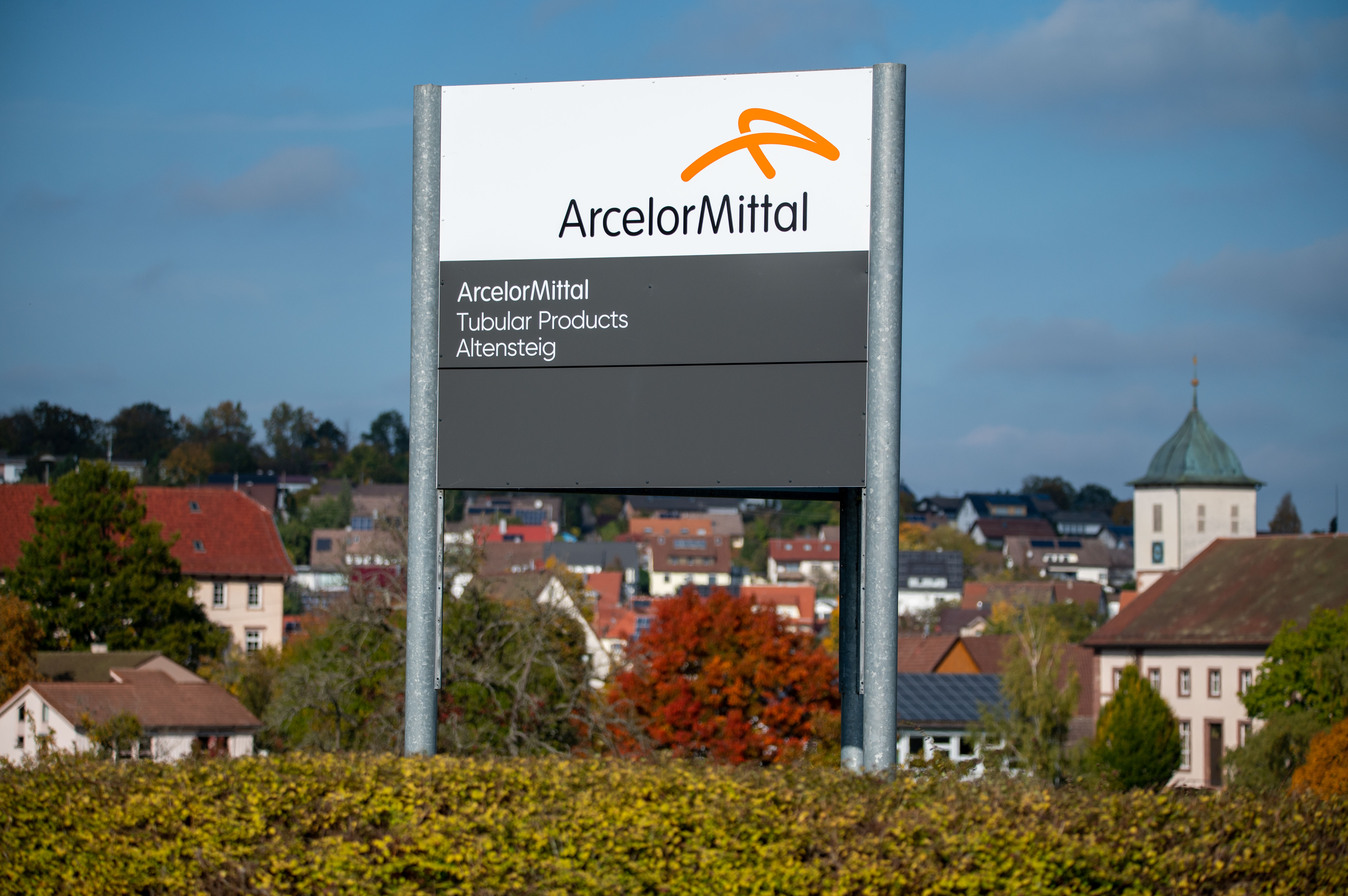 Driving Sustainability: SRW starts offering XCarb® low-carbon tubes ...